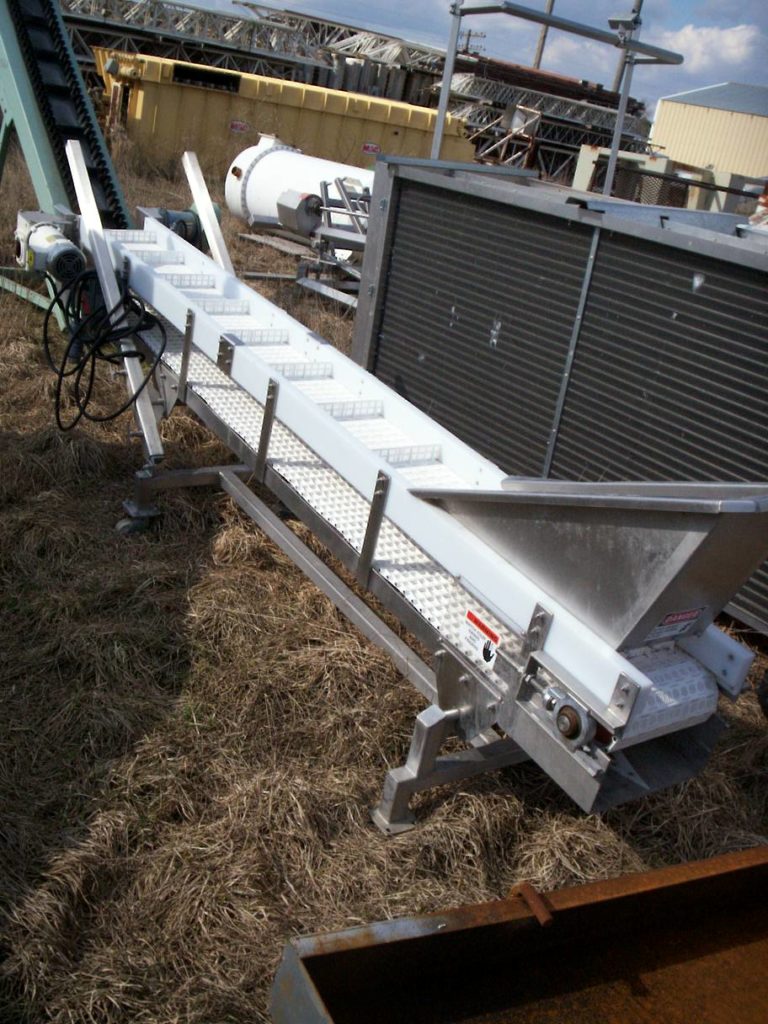 Plastic Cleated Belt Conveyor - A & I Equipment